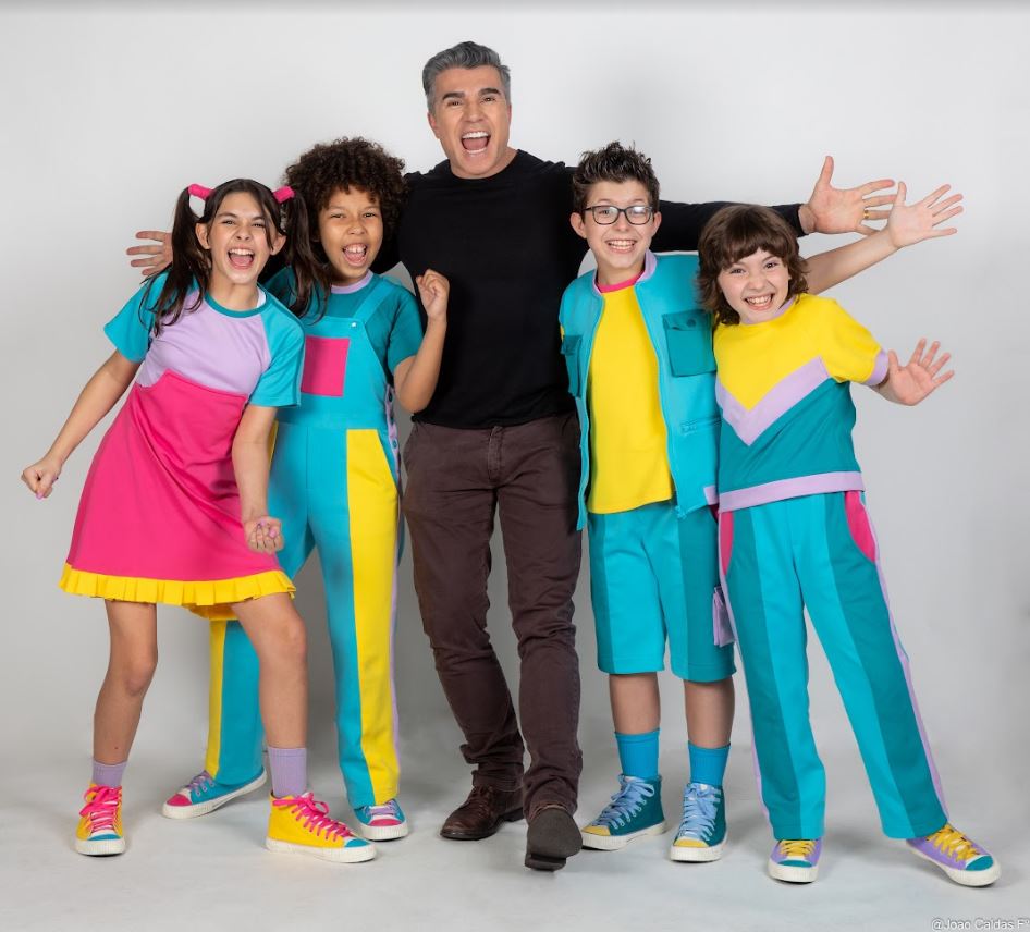 Rafa Gamba estreia nos palcos integrando o elenco de Em Busca do Balão ...